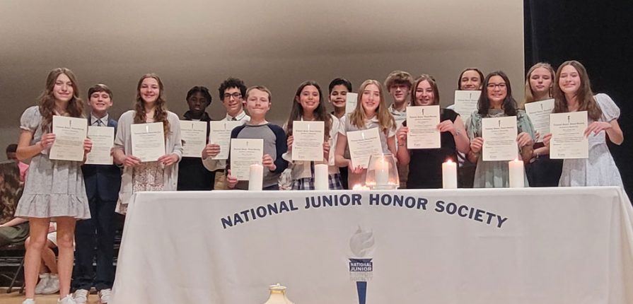 ACS Inducts 16 Middle School Students Into National Junior Honor Society – Atlantic Christian School
